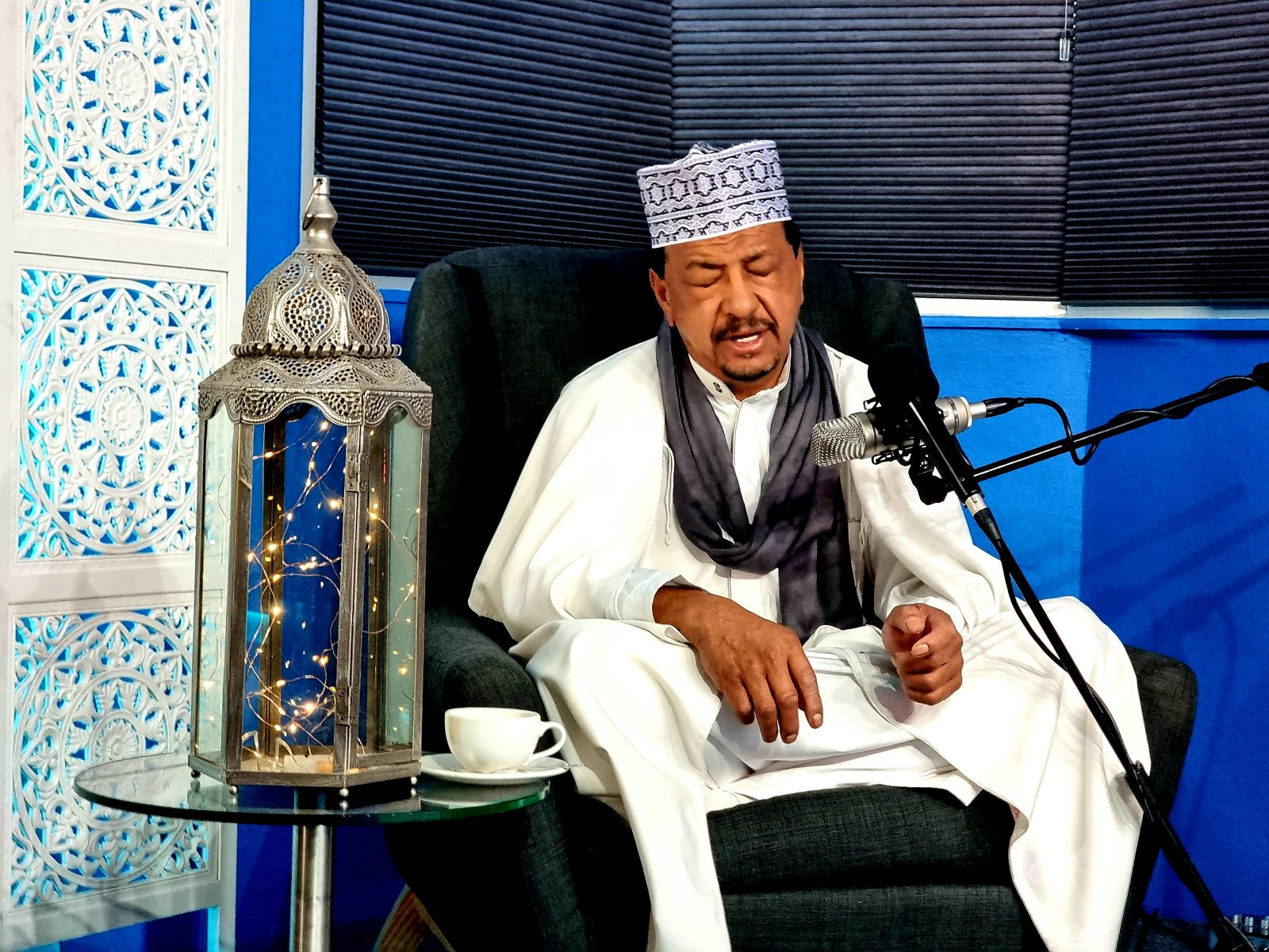 World-renowned Qari Abdurahmaan Sadien recites live - Radio 786